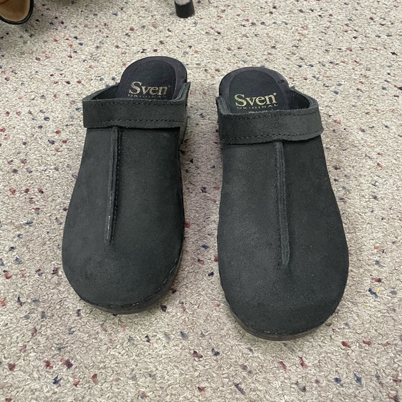 Sven | Shoes | Great Used Condition Black Leather And Wood Sven Clogs ...